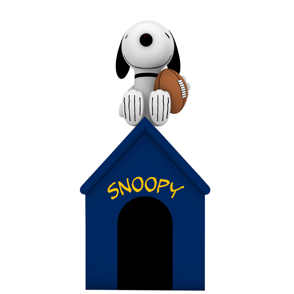 Michigan WolverinesInflatable Snoopy™ Doghouse - For The Deep Rooted ...