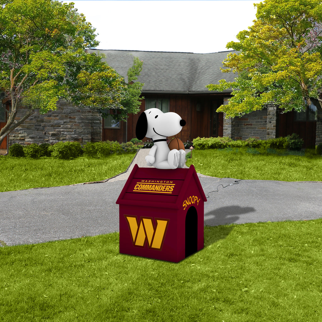 Washington CommandersInflatable Snoopy™ Doghouse - For The Deep Rooted ...