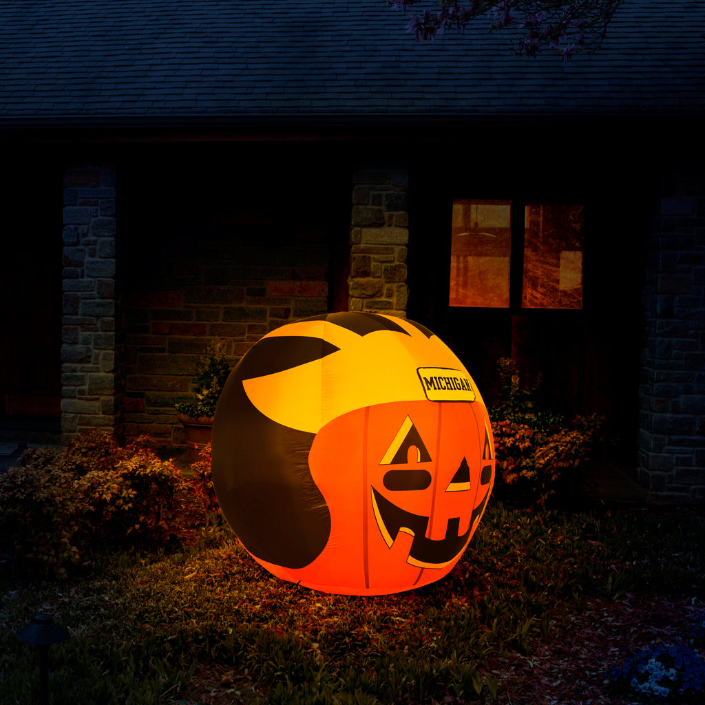 Michigan WolverinesInflatable Jack-O’-Helmet - For The Deep Rooted Fan ...